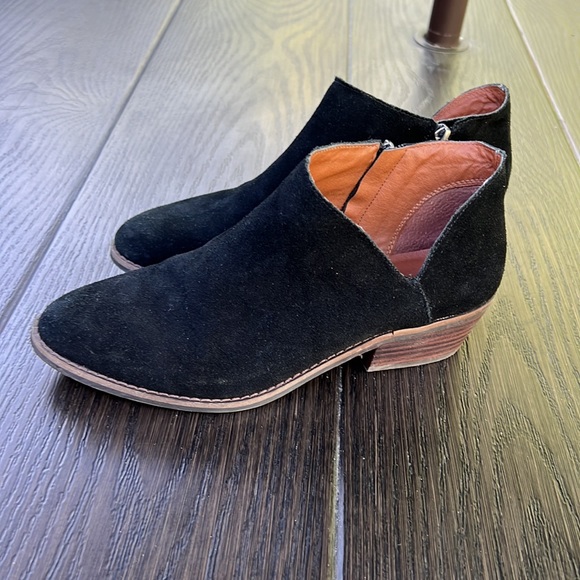 Lucky Brand | Shoes | Lucky Brand Suede Leather Ankle Booties Wside ...